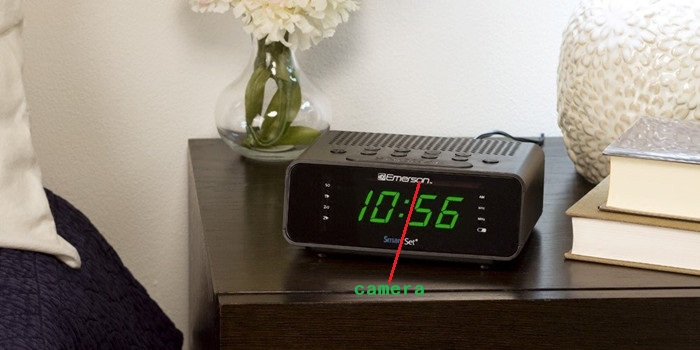Emerson Smart Set Alarm Clock with AM/FM Radio and WiFi Hidden Camera ...